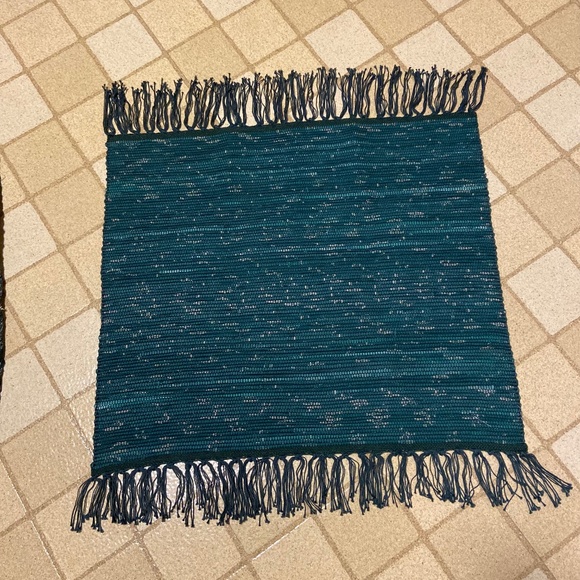 Other | Handmade Small Green Rag Rug 22 X 25 Plus Fringes Never Used ...